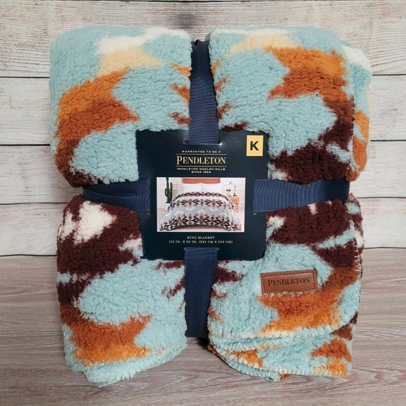 Pendleton | Bedding | New Pendleton Sherpa Fleece Aztec Tribal Blanket ...